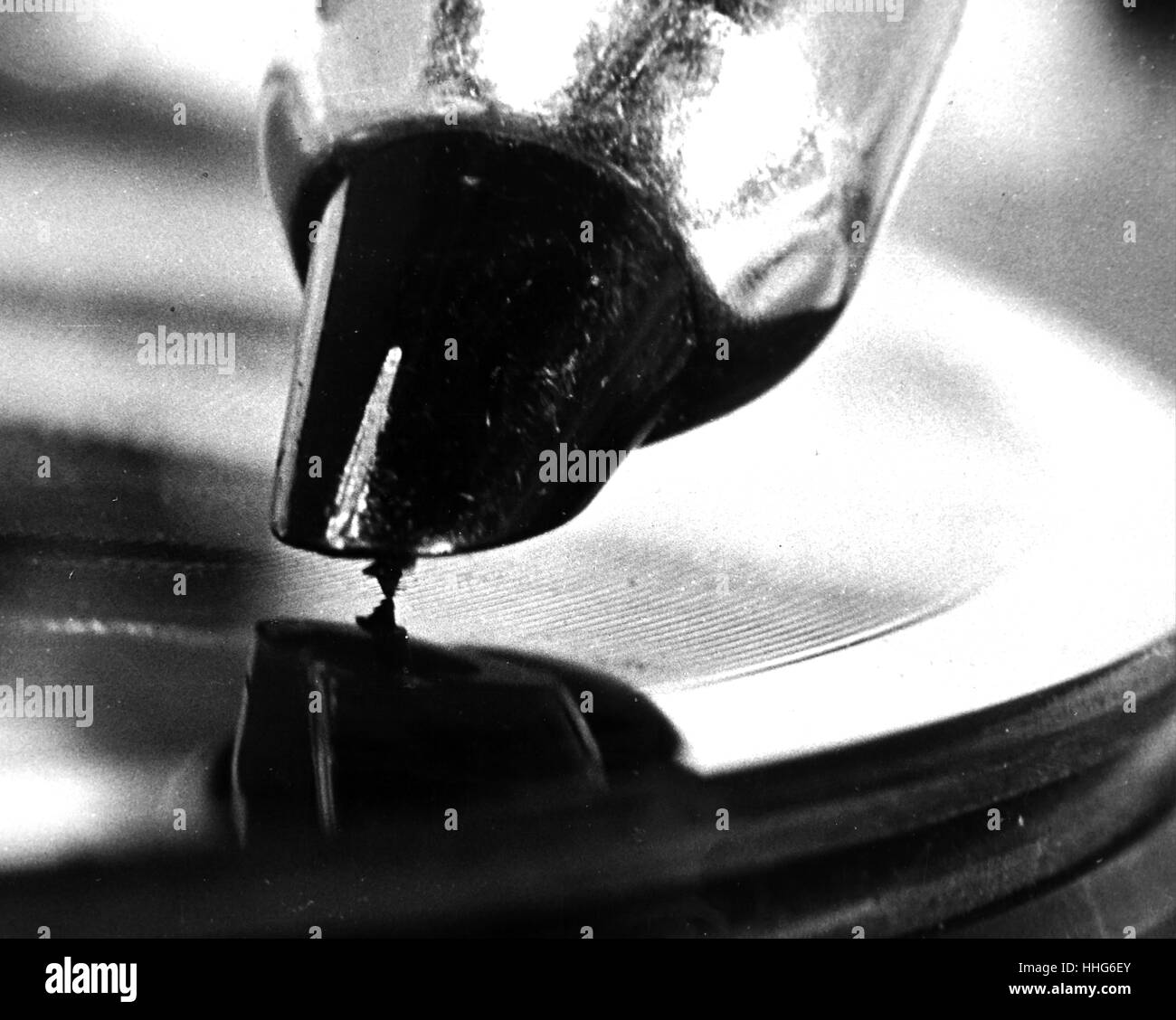 One point Black and White Stock Photos & Images - Alamy