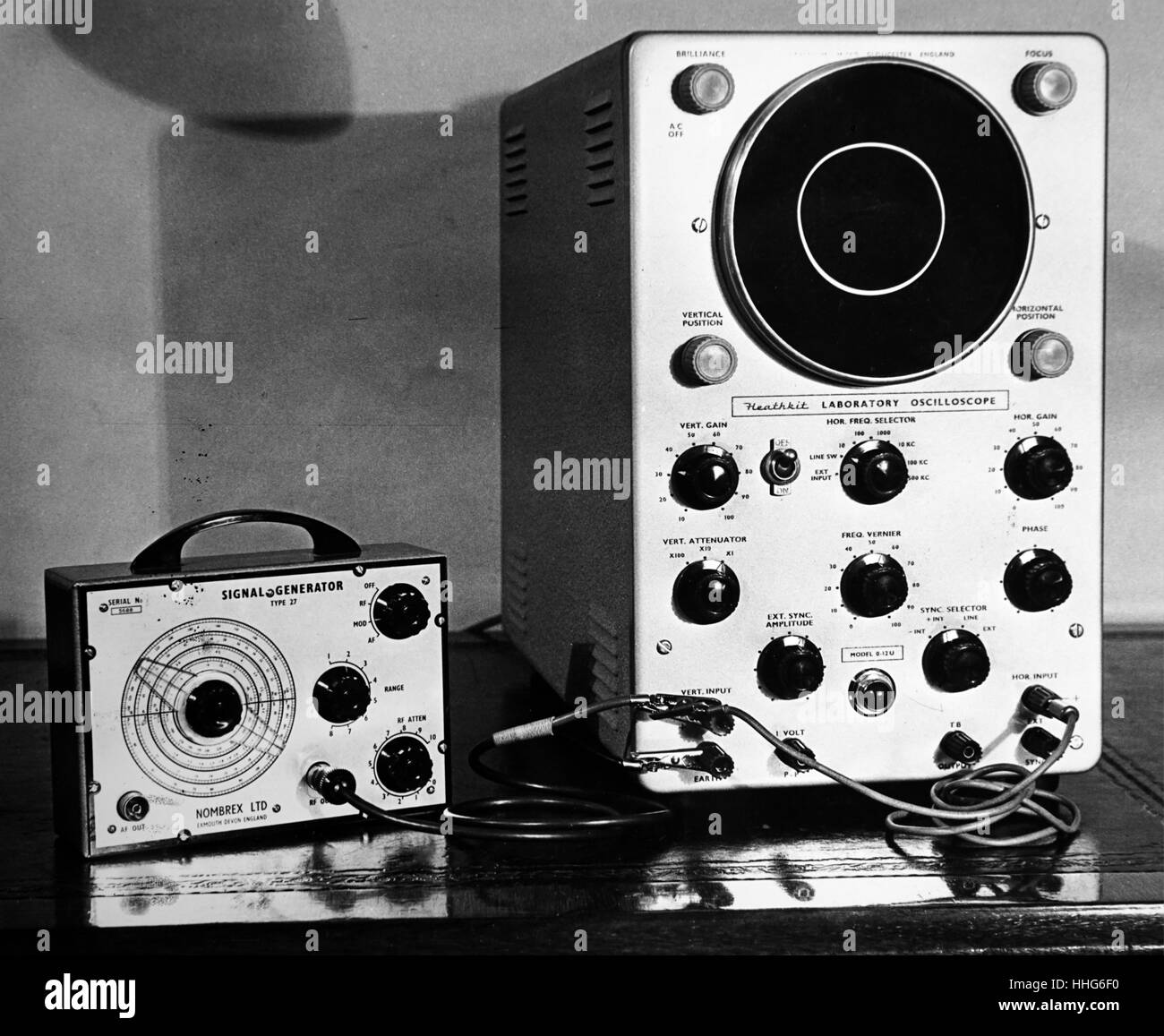 Oscilloscope sound Black and White Stock Photos & Images - Alamy