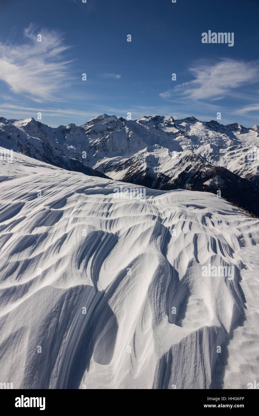 French pyrenees in winter hi-res stock photography and images - Alamy