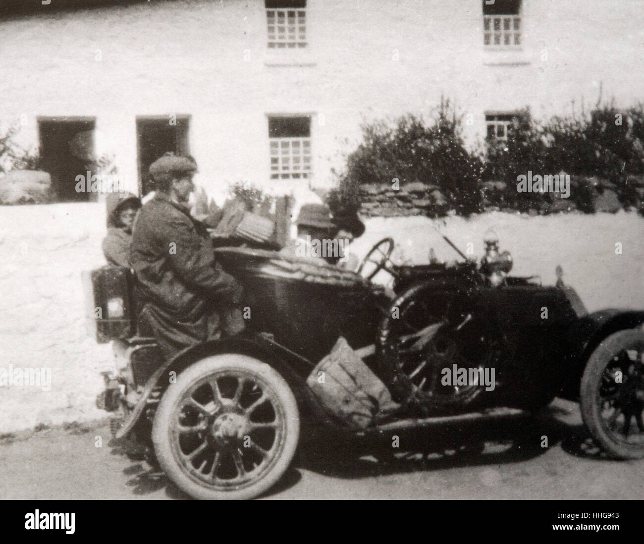 Laura knight hi-res stock photography and images - Alamy