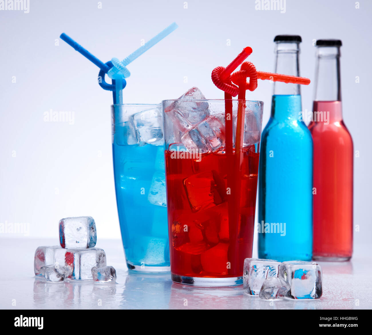 bar, tavern, drink, drinking, bibs, alcohol, bottle, alcoholic ...