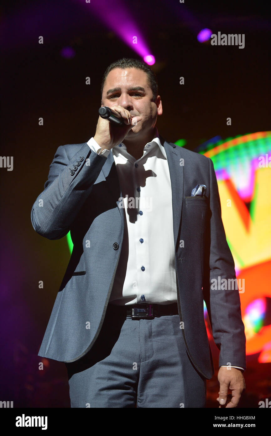 Suave performing live onstage during the Power 96 Holiday Throwback ...