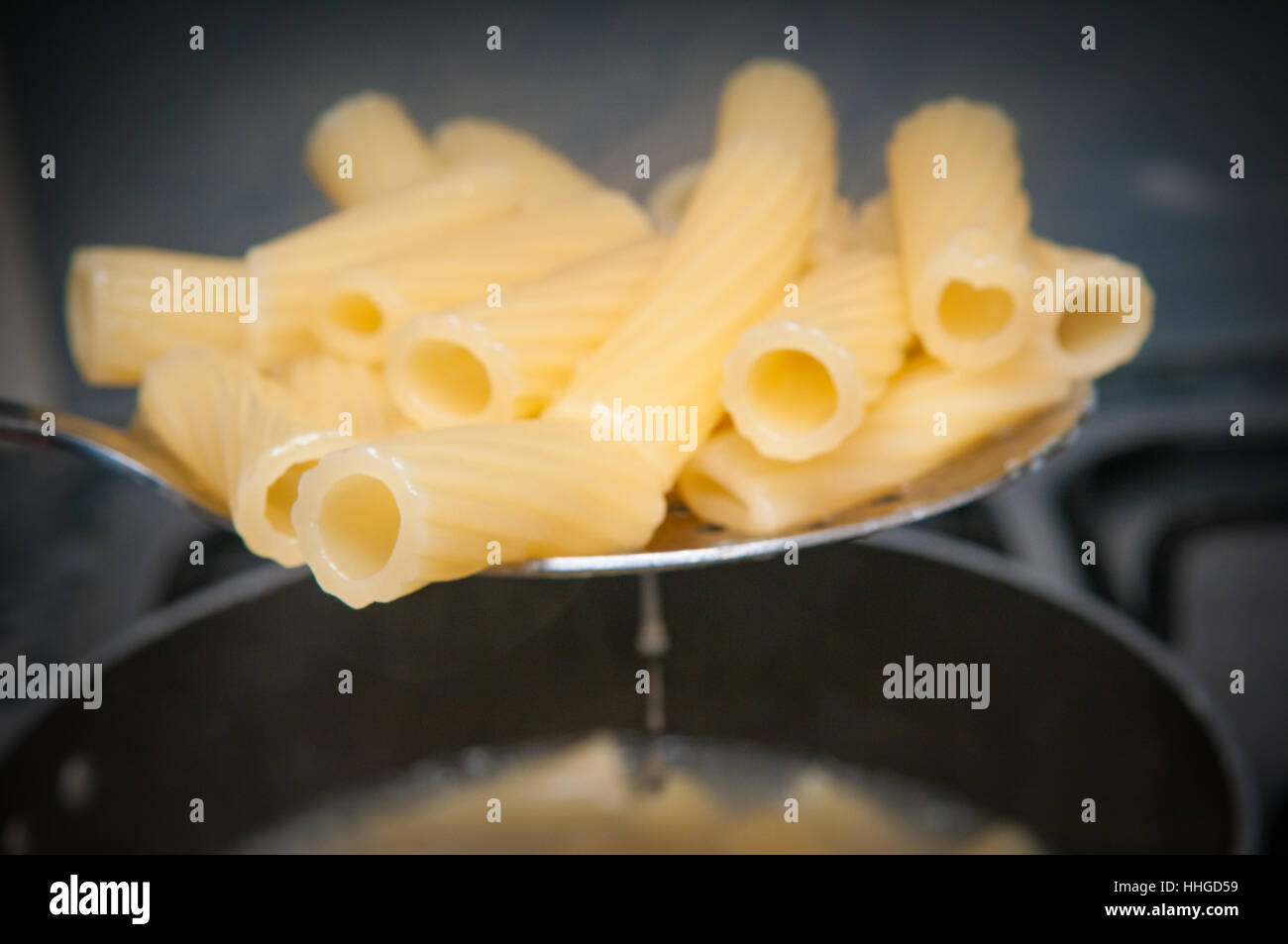 Pasta oven hi-res stock photography and images - Alamy