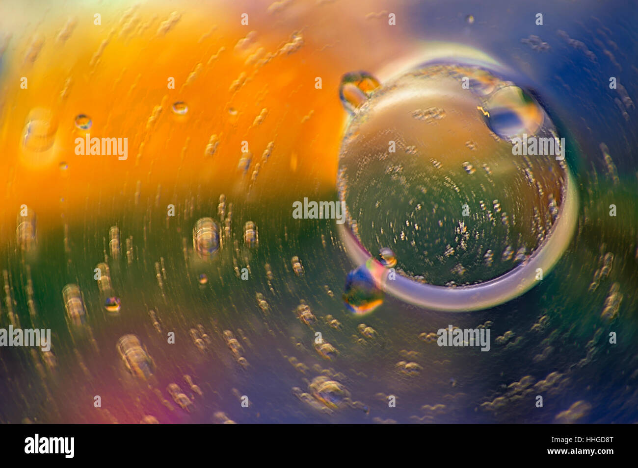 Moving the oil hi-res stock photography and images - Alamy