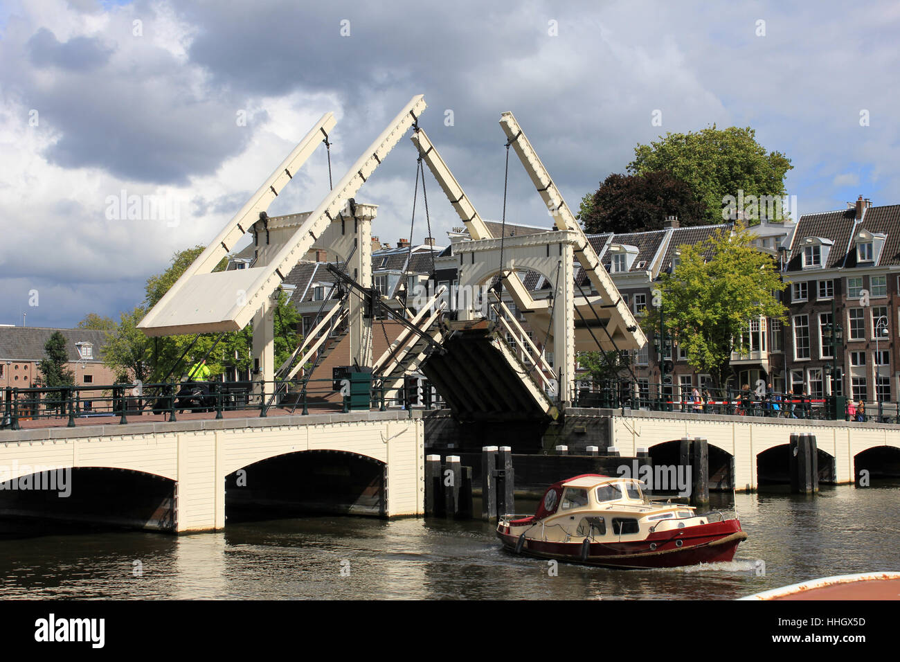 magere brug (skinny bridge) in amsterdam on the amstel Stock Photo - Alamy