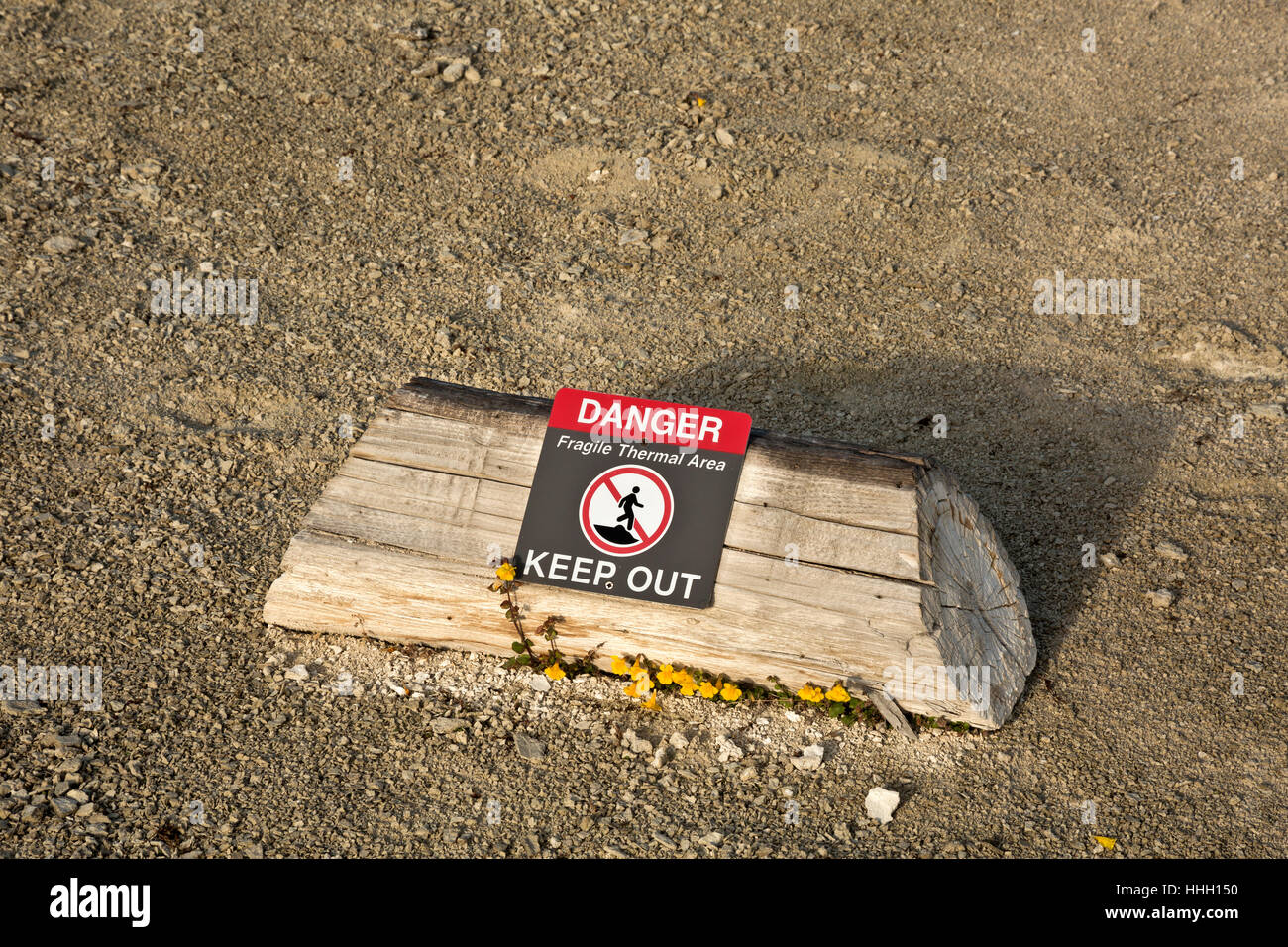 Yellowstone national park sign hi-res stock photography and images - Alamy