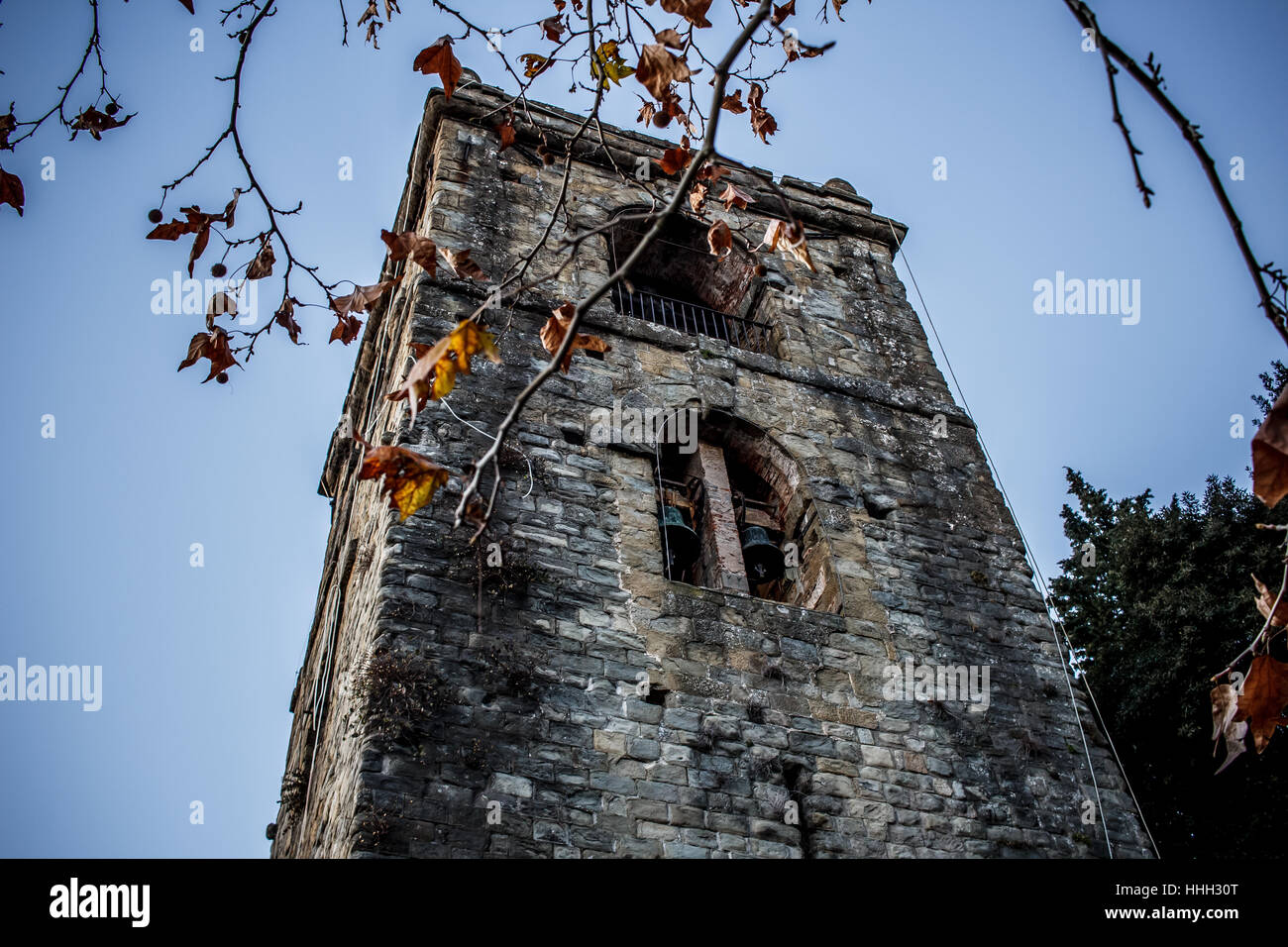 Dark gothic architecture hi-res stock photography and images - Alamy