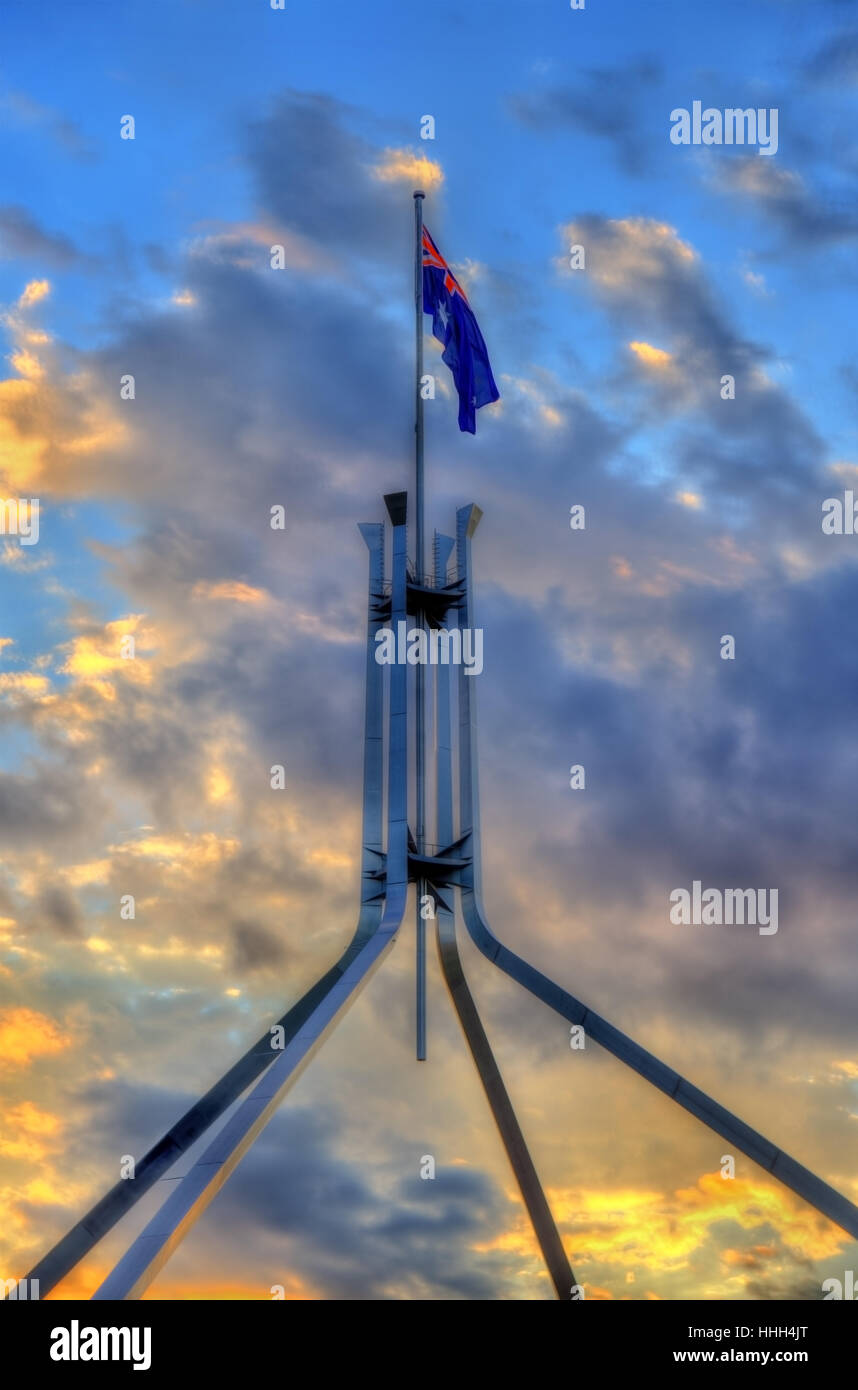 Modern australian architecture flagpole hi-res stock photography and images - Alamy