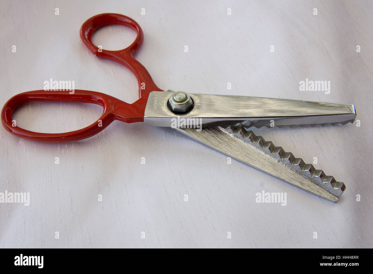 Zigzag cut hi-res stock photography and images - Alamy