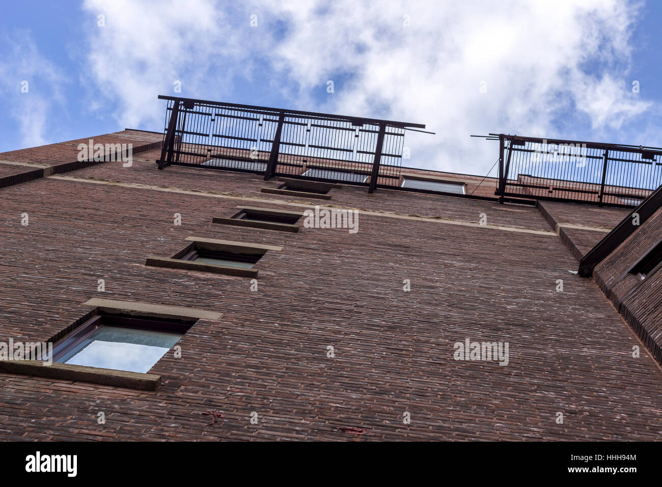 Bottom view of staircase hi-res stock photography and images - Alamy