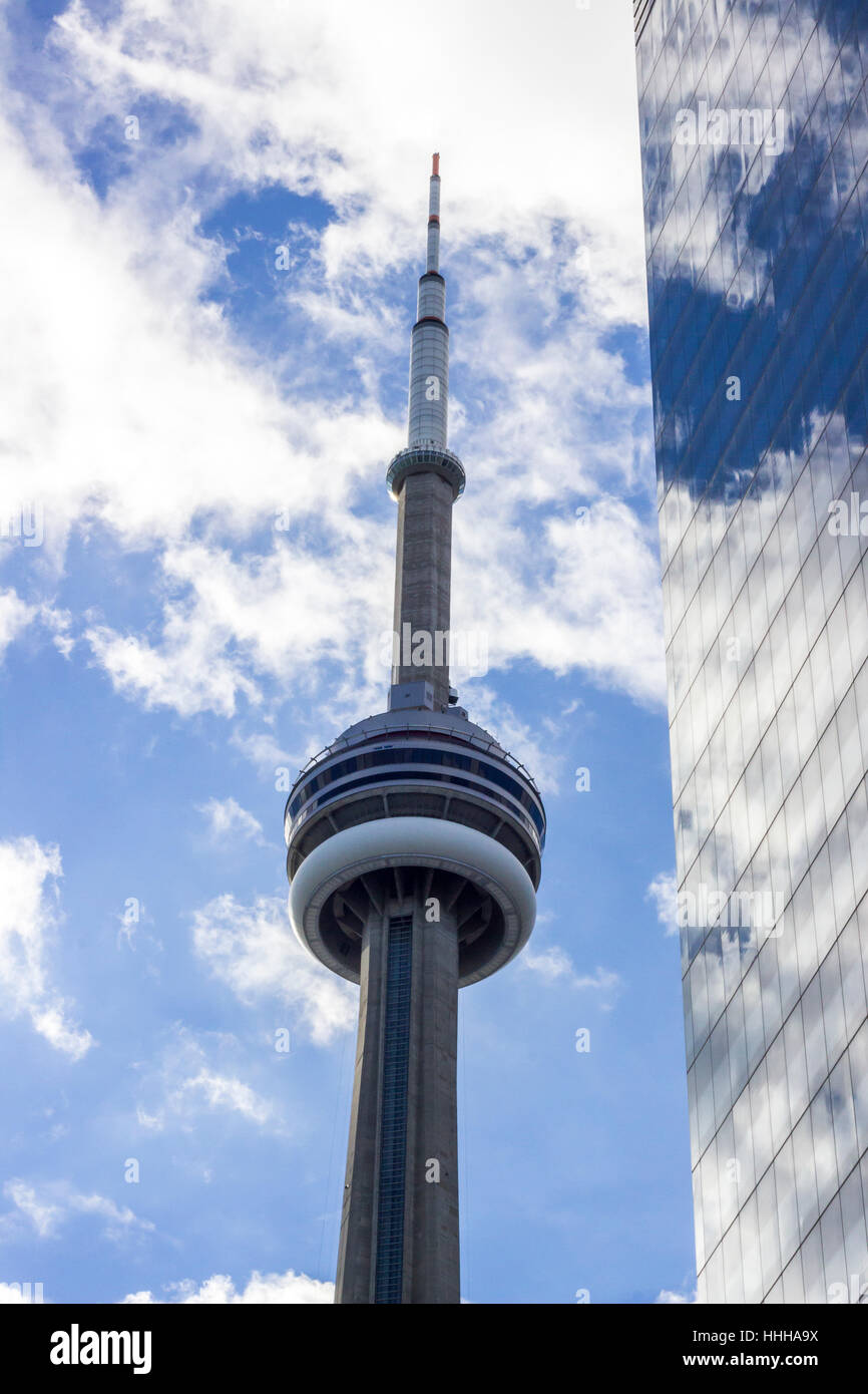 Toronto cn tower view hi-res stock photography and images - Alamy