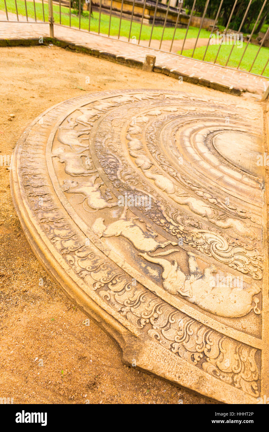 Famous moonstone sandakada mahasen palace hi-res stock photography and ...