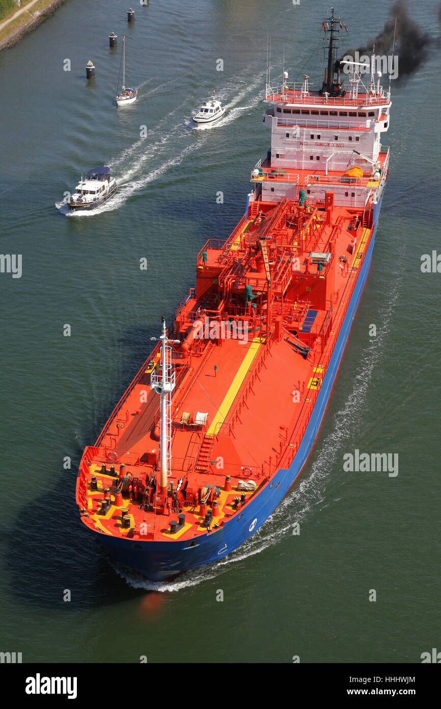 navigation, logistics, import, tanker, supertanker, sailing boat ...