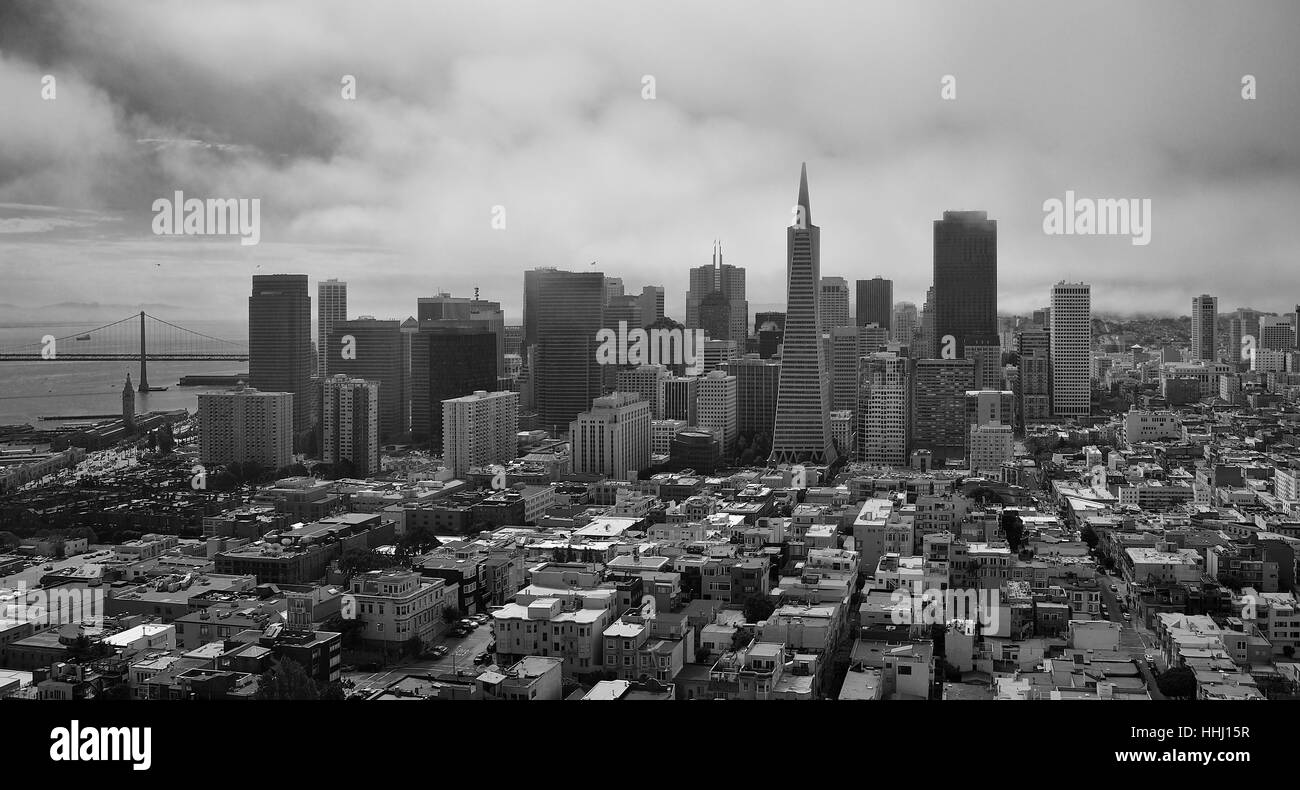 Metropolis city view Black and White Stock Photos & Images - Alamy