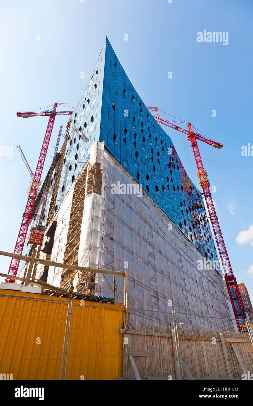 Hamburg harbor elb philharmonic hi-res stock photography and images - Alamy