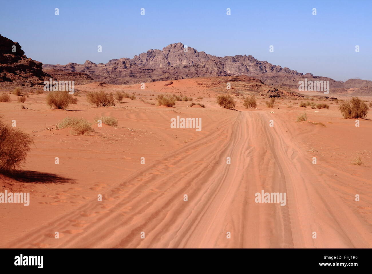 Desert wasteland jordan bedouin hi-res stock photography and images - Alamy