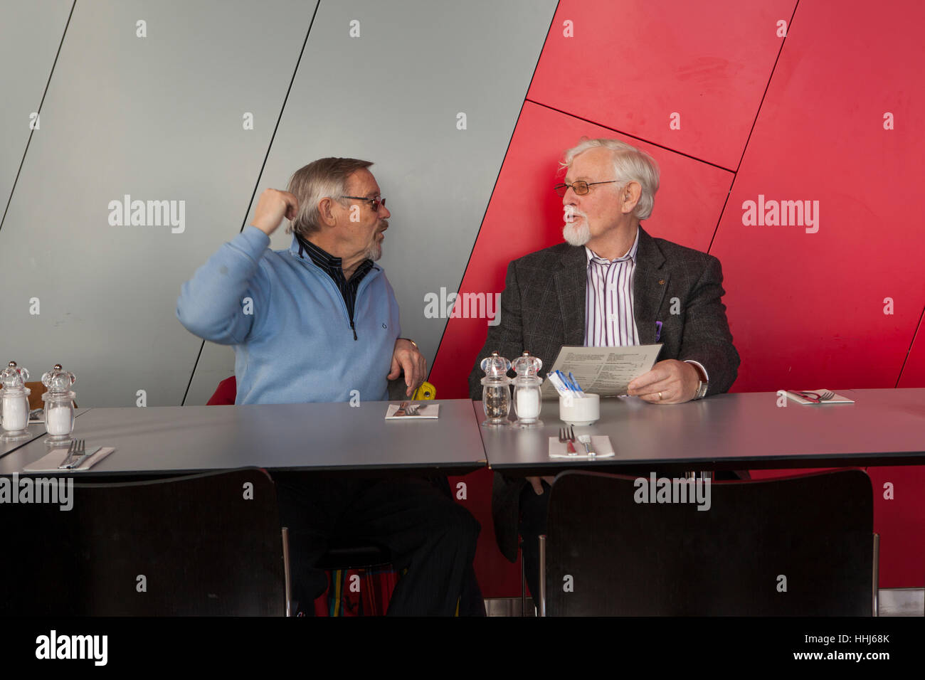 Elderly man men hi-res stock photography and images - Alamy