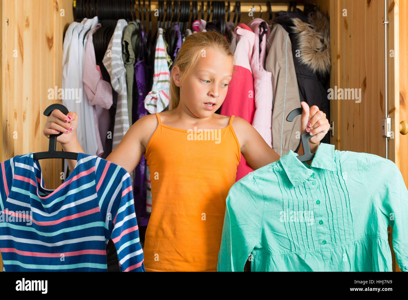 teenager, helpless, baffled, irresolute, undecided, irresolutely, child ...