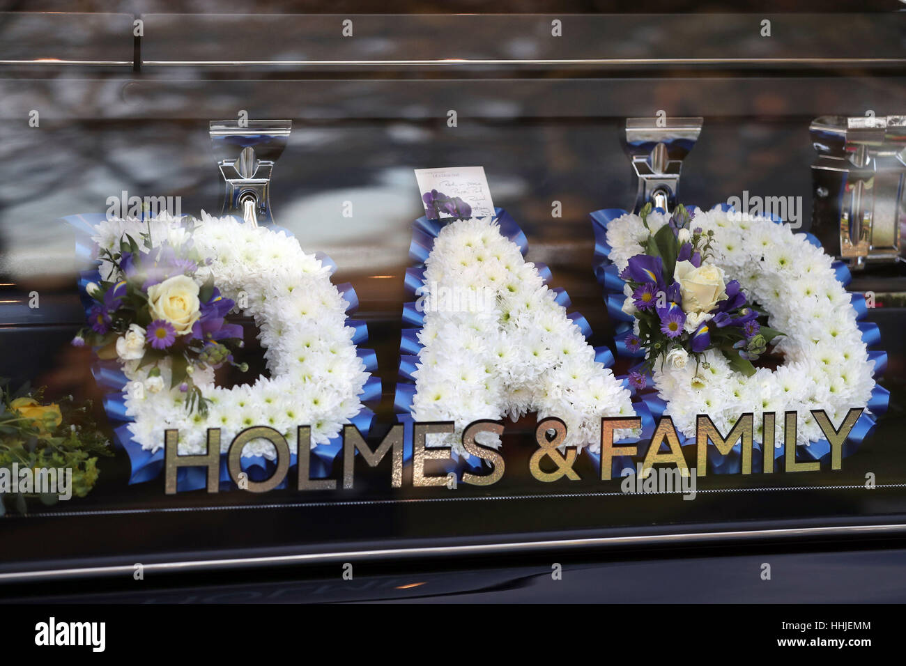 A hearse carrying the coffin of Status Quo guitarist Rick Parfitt ...