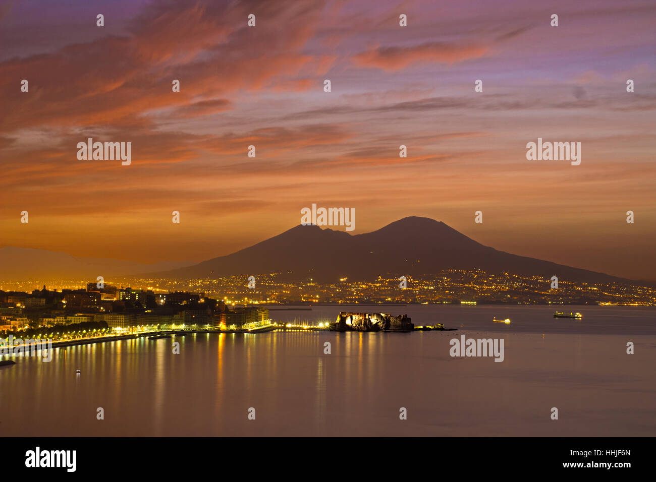 Southern italian landscape hi-res stock photography and images - Alamy