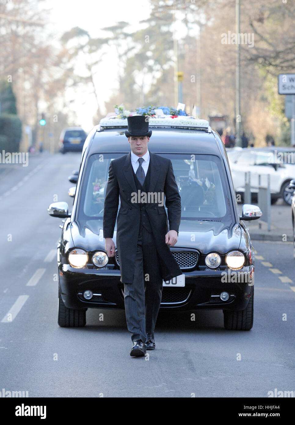 A hearse carrying the coffin of Status Quo guitarist Rick Parfitt ...