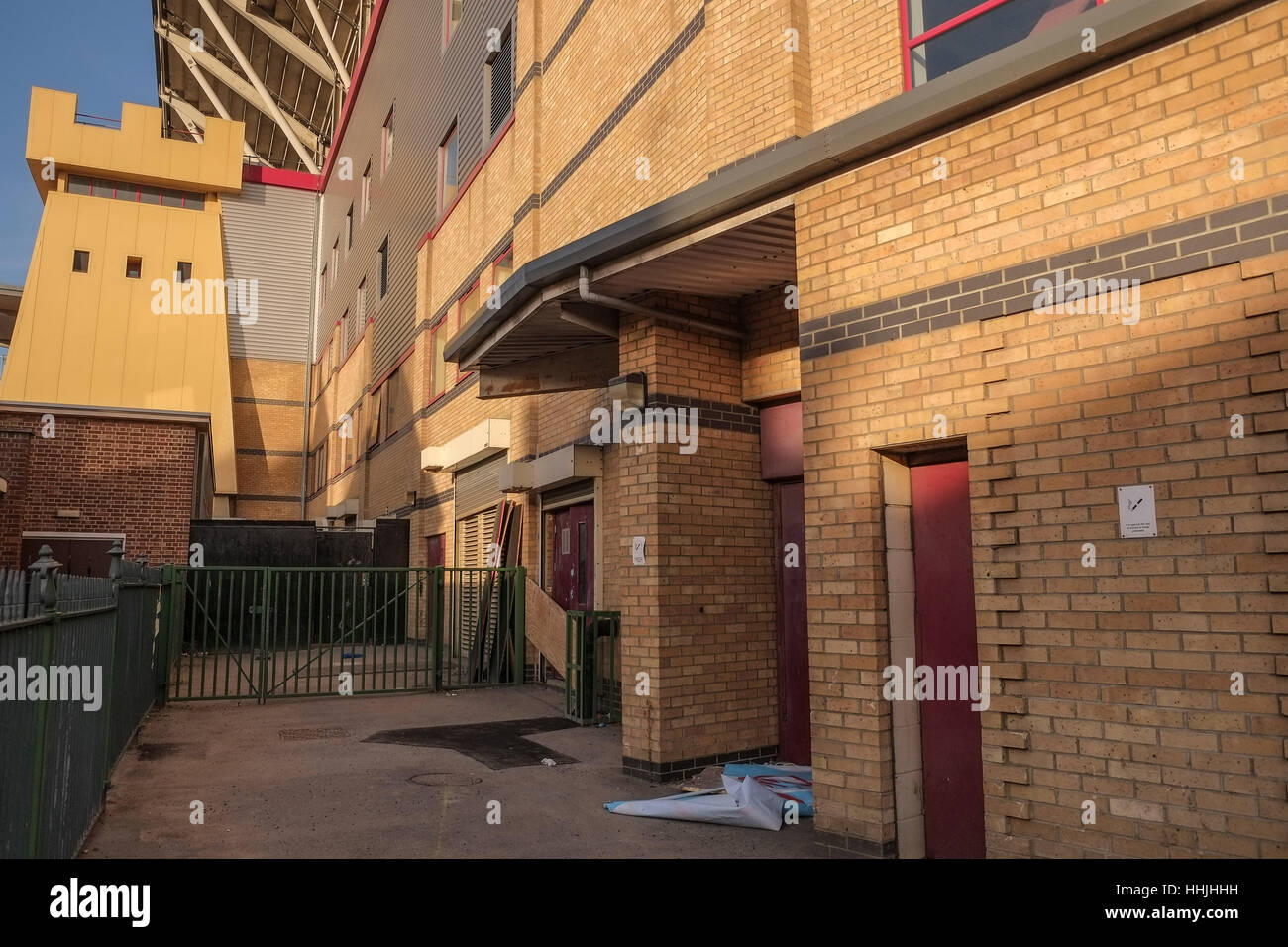 Demolition work continues at West ham's Boleyn ground Stock Photo - Alamy