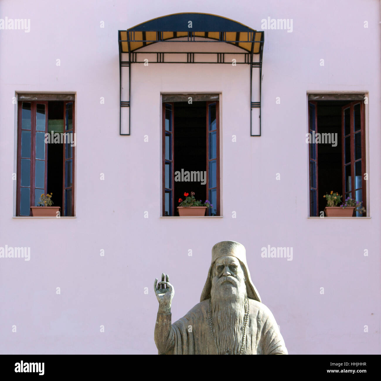 Statue with three fingers hi-res stock photography and images - Alamy