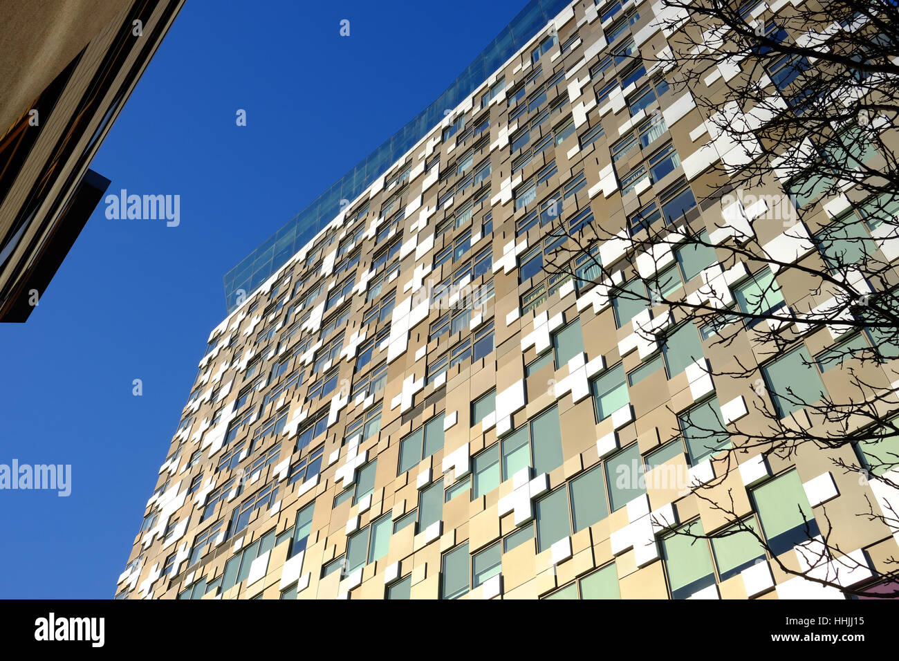 The cube architecture hi-res stock photography and images - Alamy