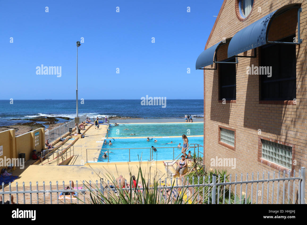 Wollongong swimming pool hi-res stock photography and images - Alamy