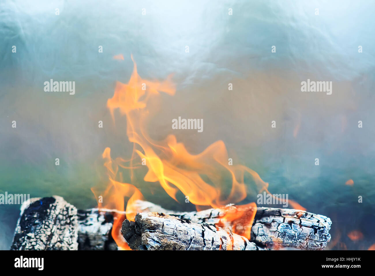 Fly ash hi-res stock photography and images - Alamy