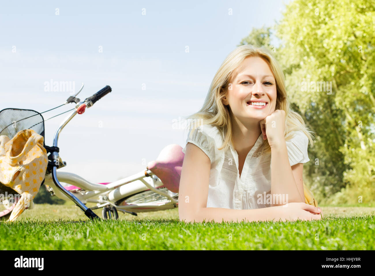 woman, women, lifestyle, park, facilitate, ease, resting, relax ...