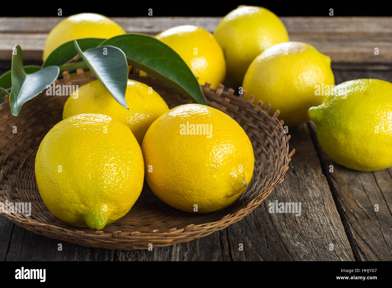 Lemon, citrus fruit Stock Photo - Alamy