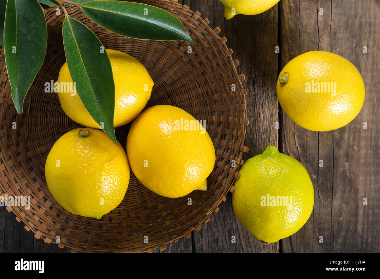 Lemon, citrus fruit Stock Photo - Alamy