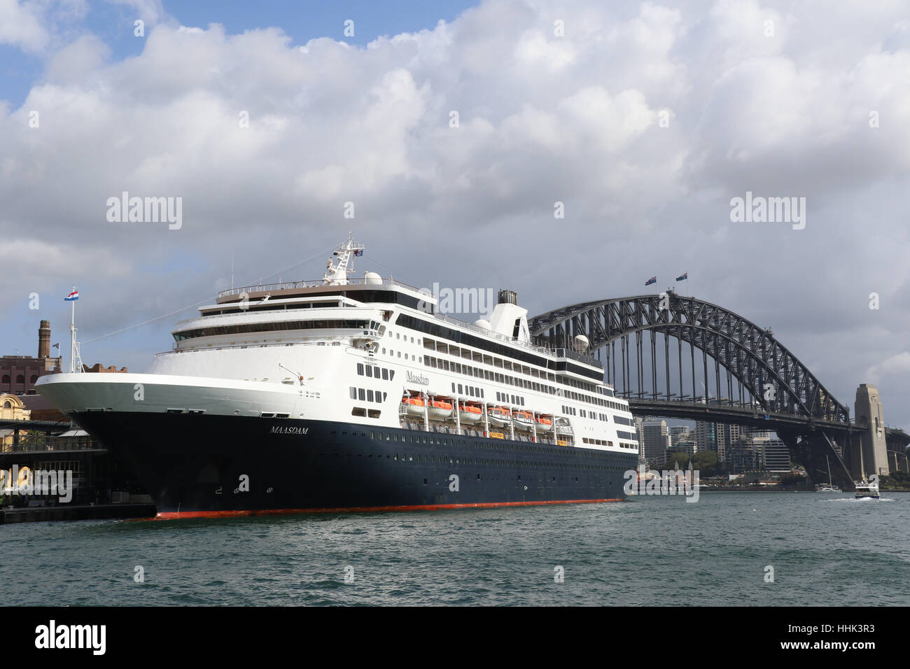Ms maasdam cruise ship hi-res stock photography and images - Alamy