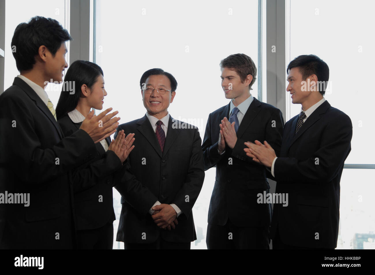 Group of people small business hi-res stock photography and images - Alamy