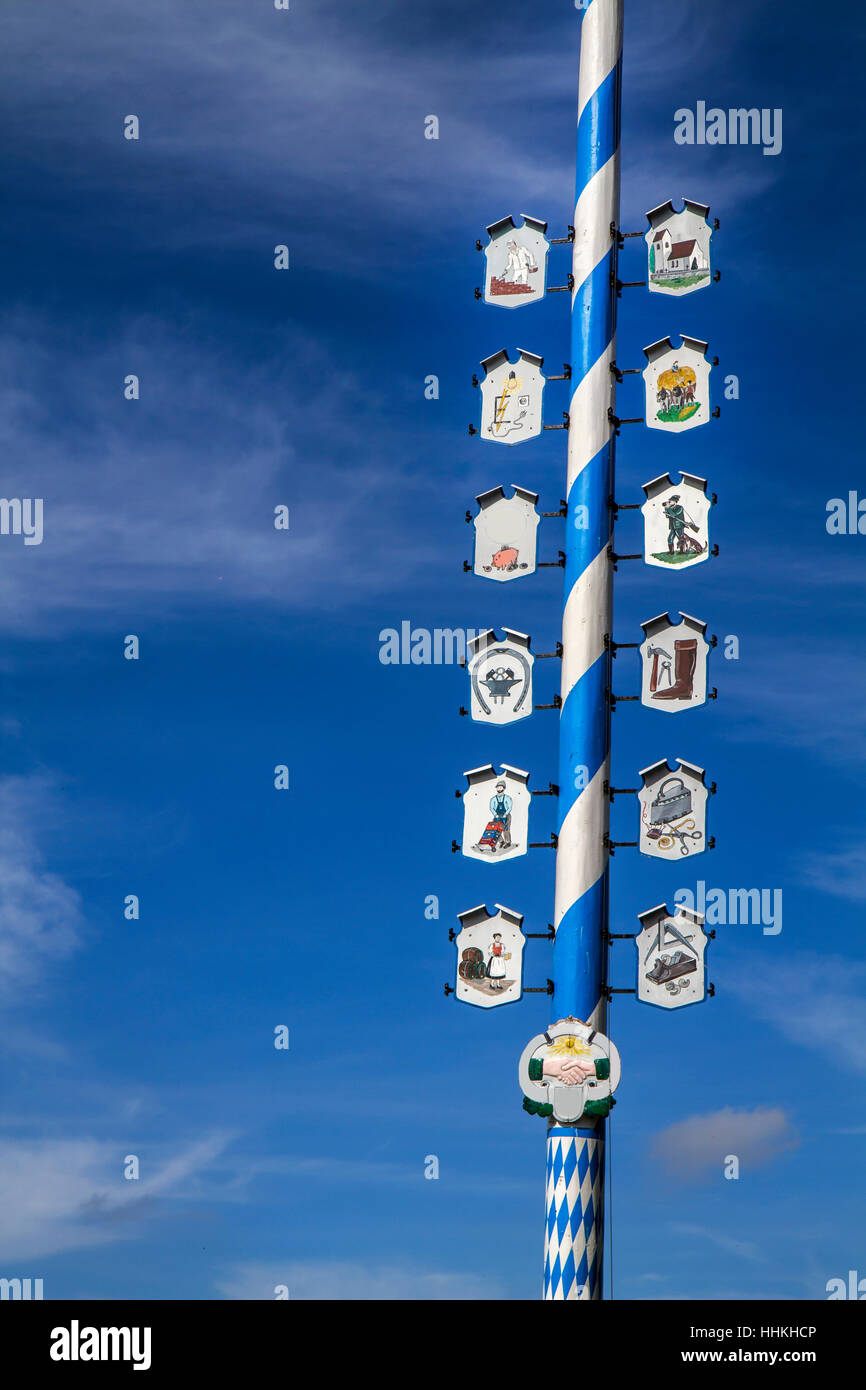 A traditional maypole hi-res stock photography and images - Alamy