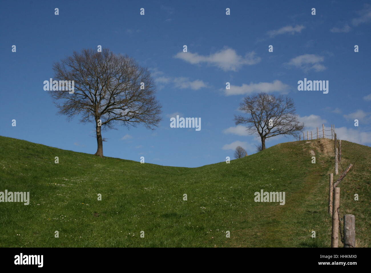 Skew hill hi-res stock photography and images - Alamy