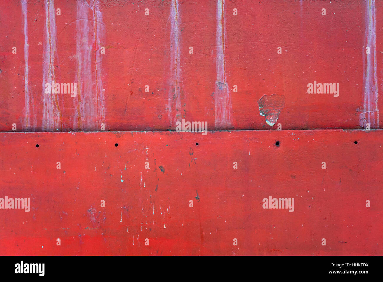 Damaged metal texture hi-res stock photography and images - Alamy