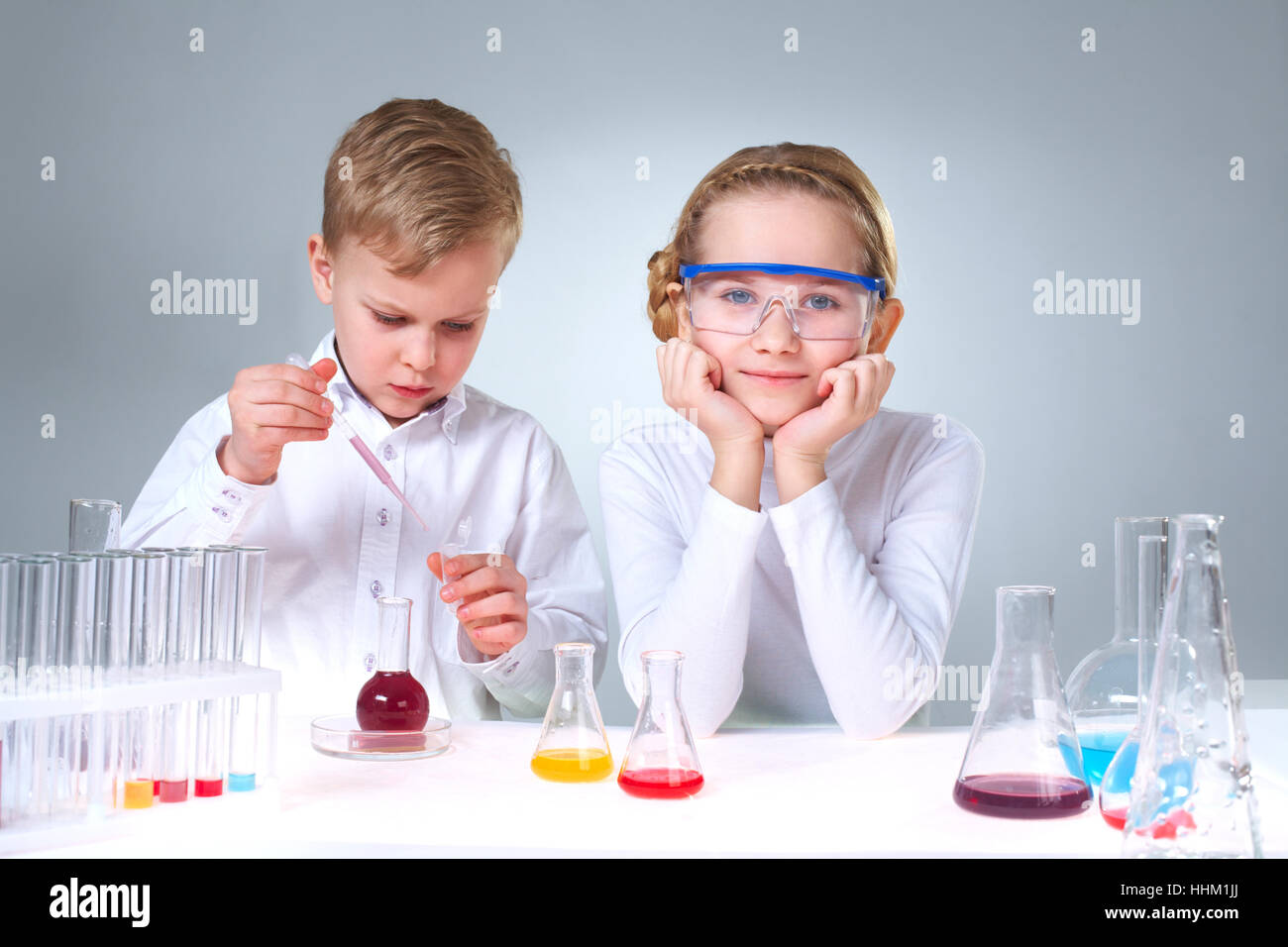 doctor, physician, medic, medical practicioner, humans, human beings ...