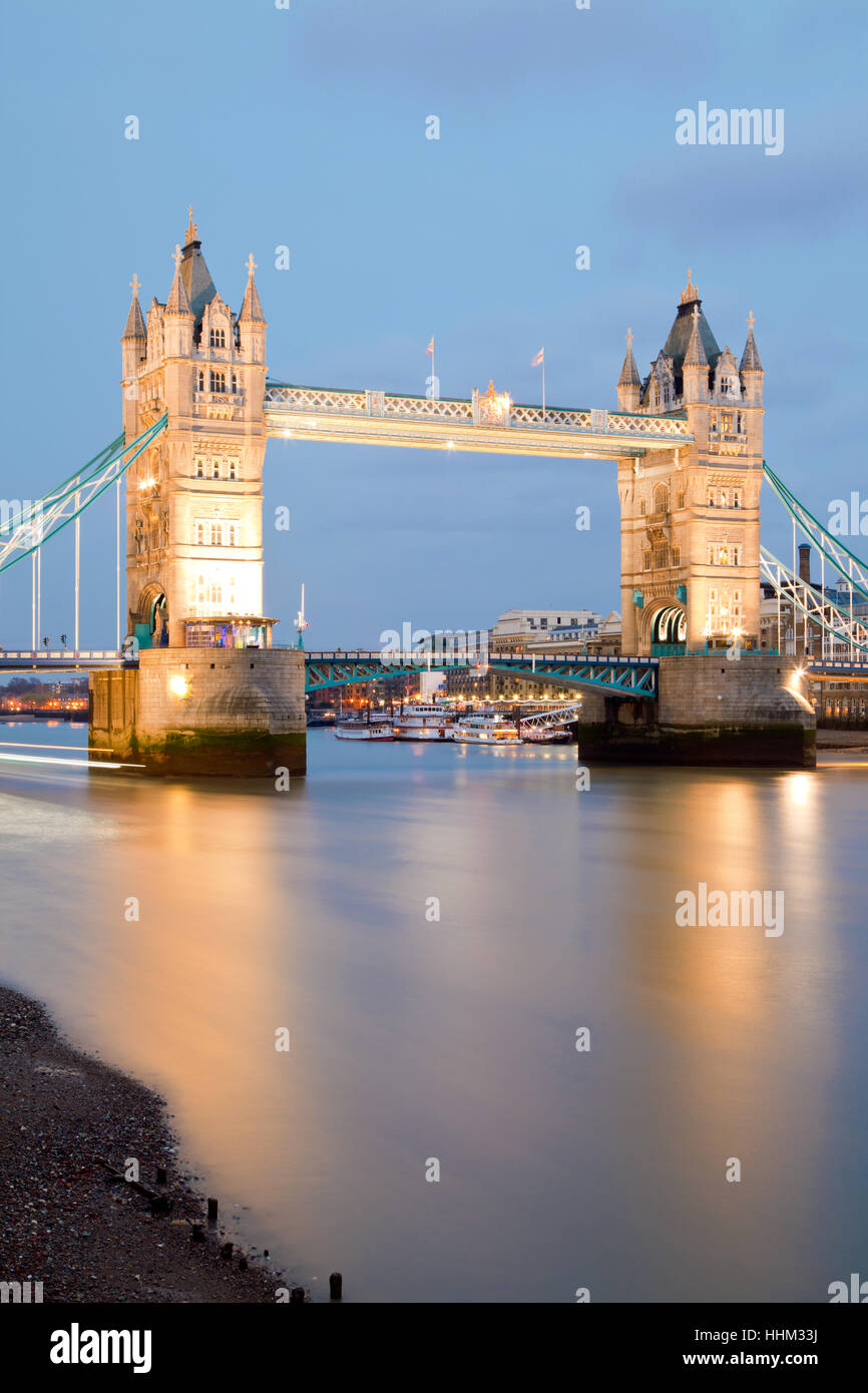 night, nighttime, london, twilight, thames, dusk, river, water, blue ...
