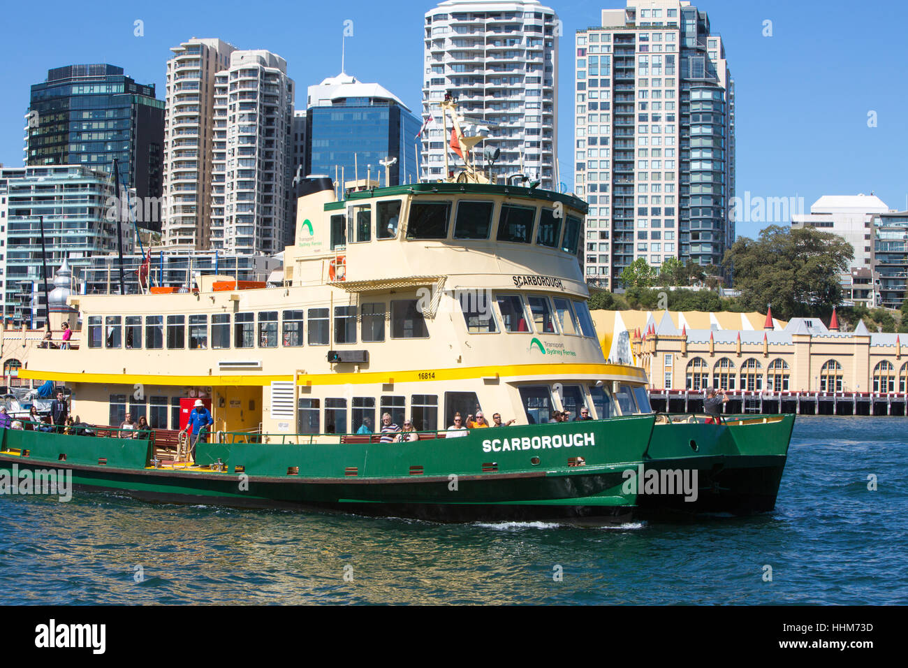 Sydney first fleet class ferry Scarborough approaching Mcmahons Point ...