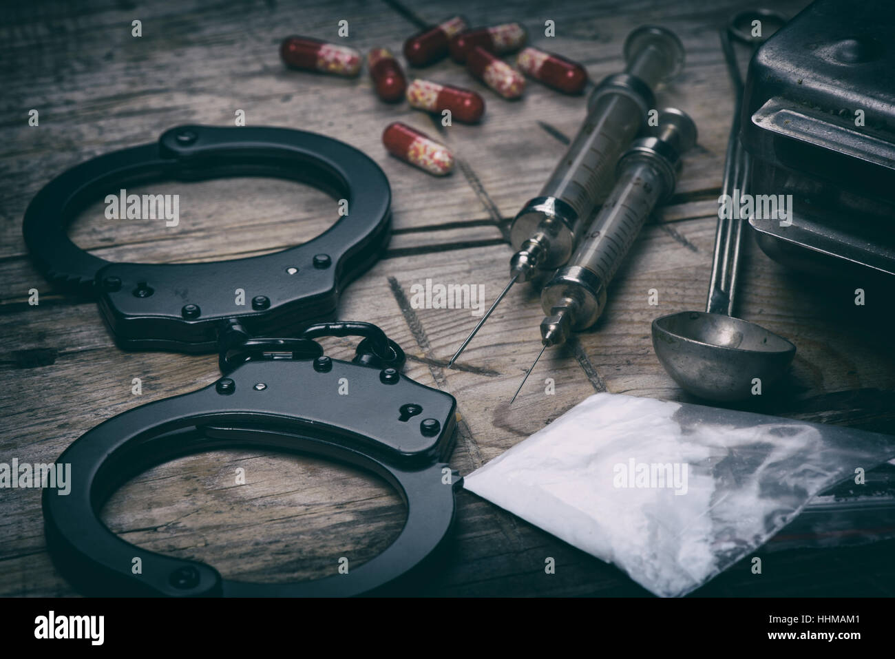 Addiction cocaine hard drugs hi-res stock photography and images - Alamy