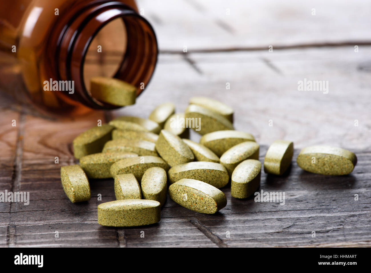 Dietary supplement pills. Green tablets. alternative medicine Stock ...