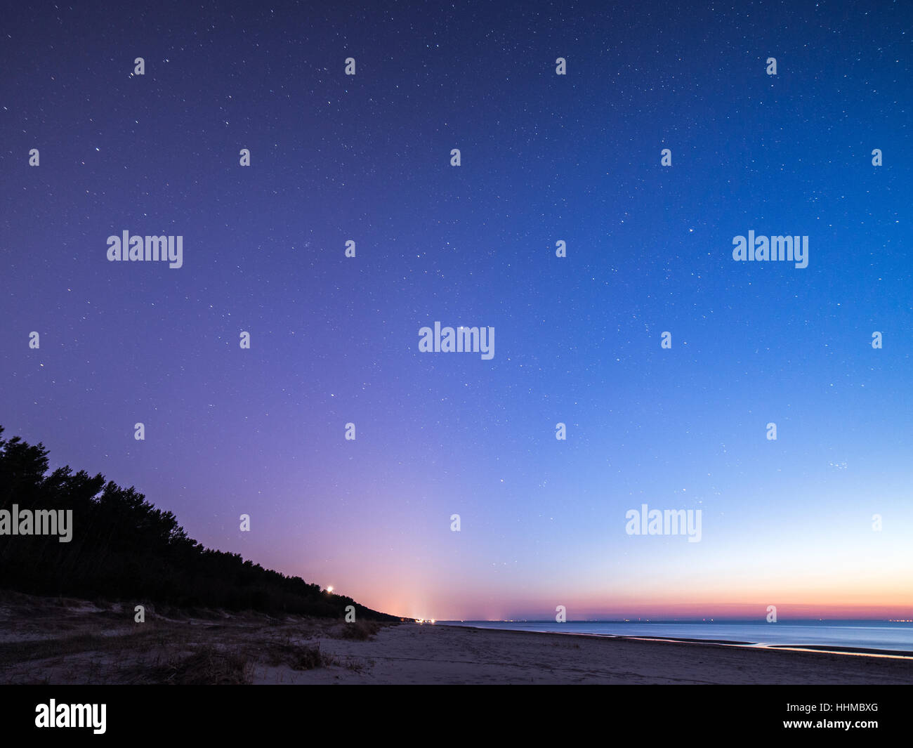 night sky with stars on the summer beach. space view from earth Stock ...