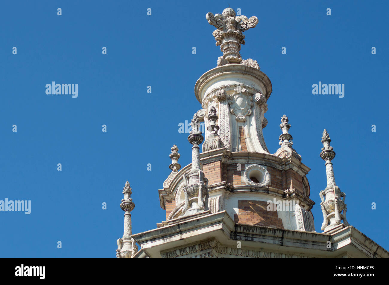 Renaissance spire hi-res stock photography and images - Alamy