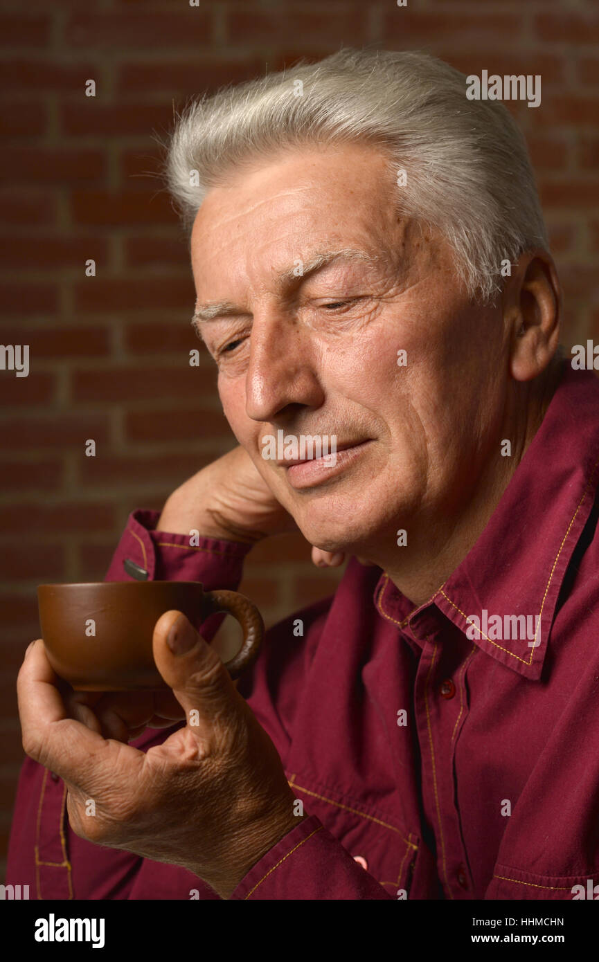 man drinking tea Stock Photo - Alamy