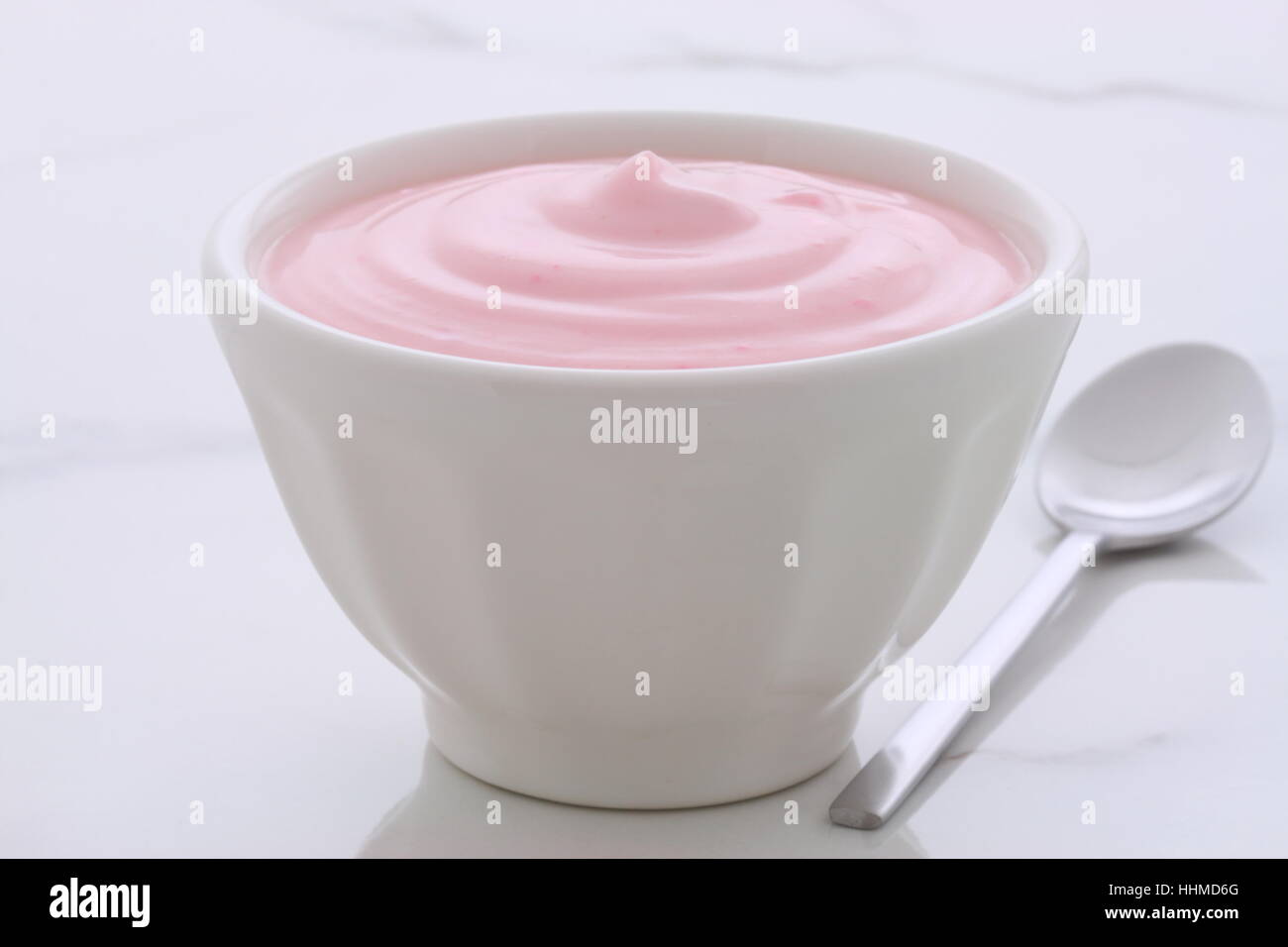 Delicious slow churned Greek strawberry yogurt, with lots of fruit and ...