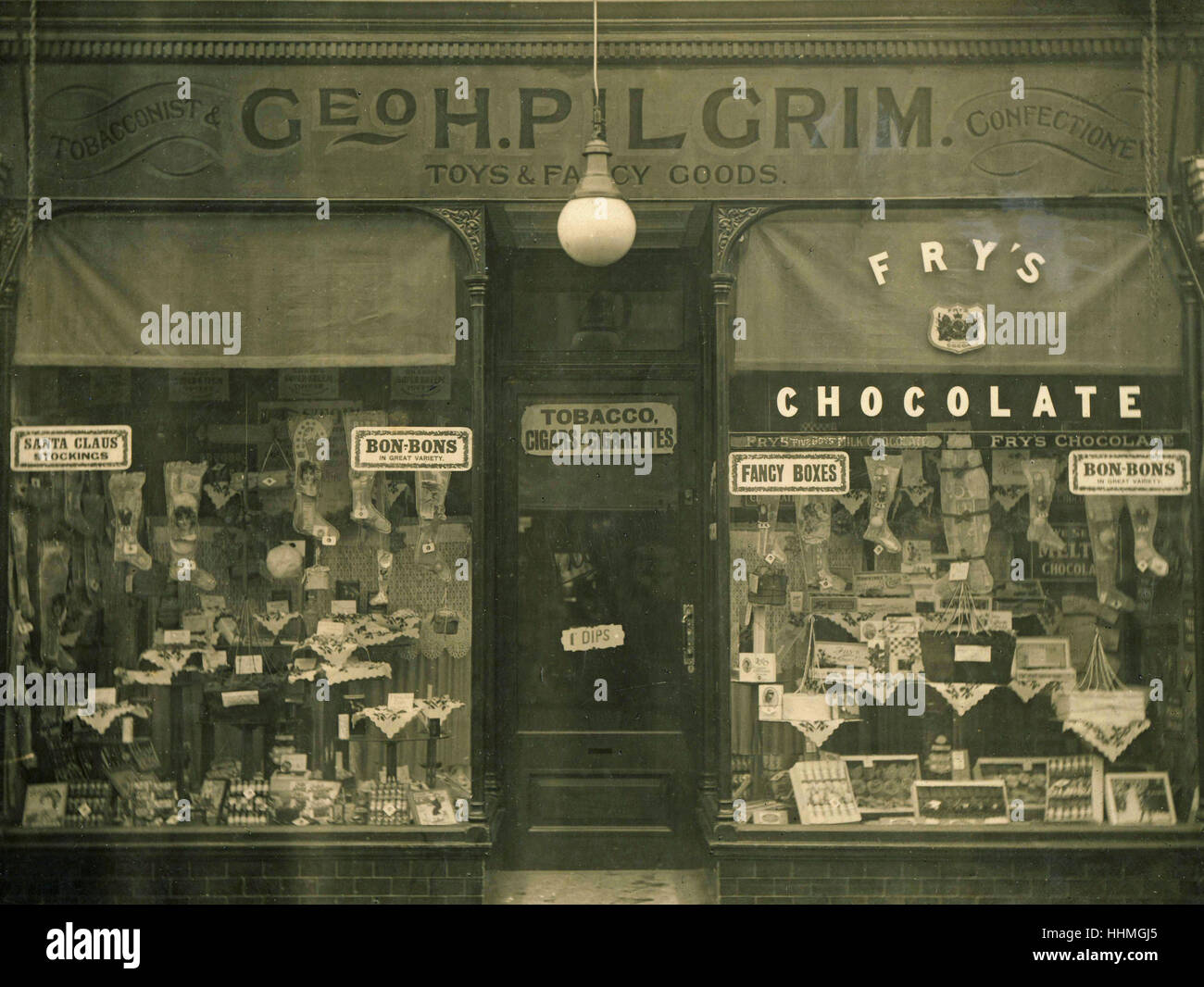 Edwardian shop hi-res stock photography and images - Alamy