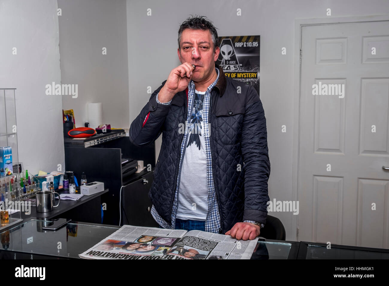 Tobacco shop owner hi-res stock photography and images - Alamy