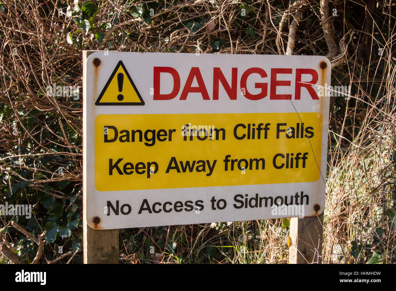 Falling off cliff hi-res stock photography and images - Alamy